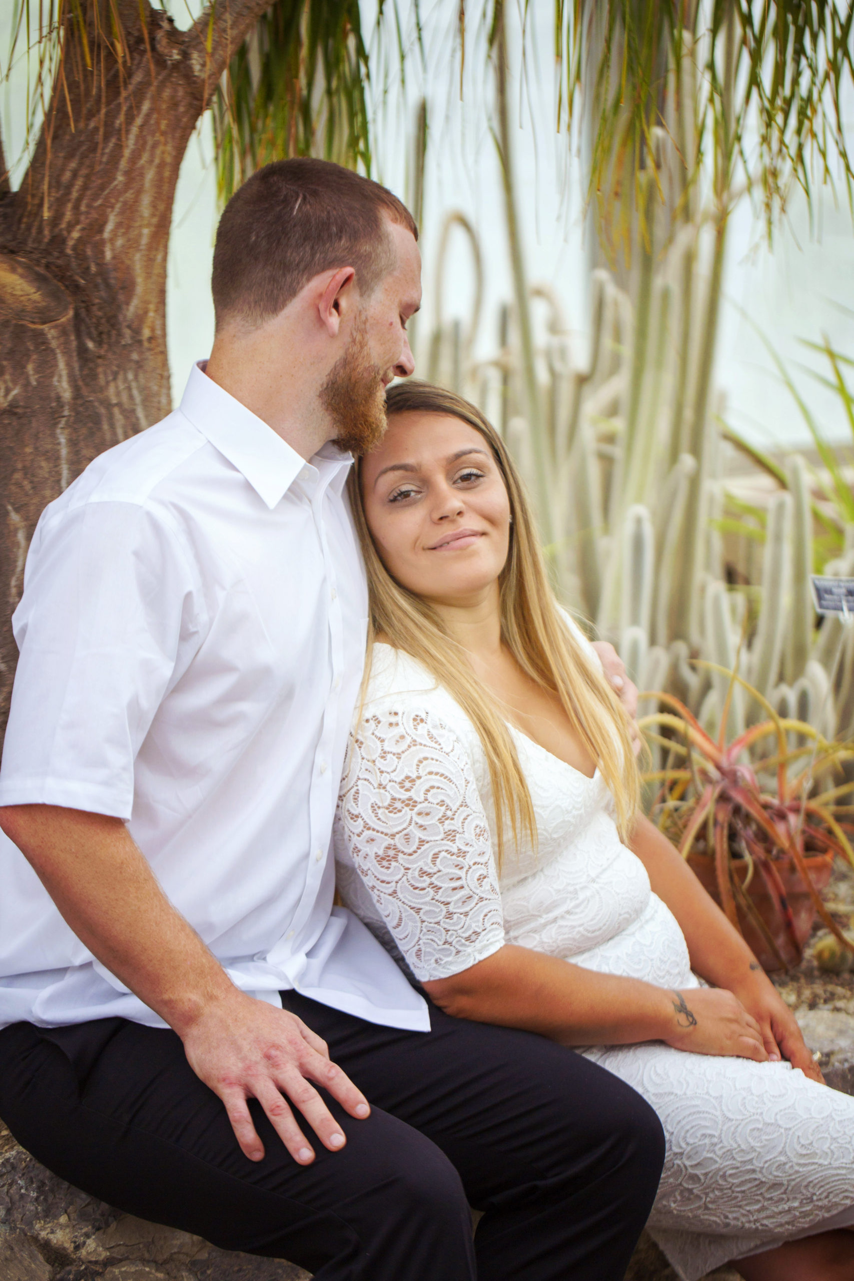 Botanical Gardens Engagement || Angelina + Sean | DeaLea Photography